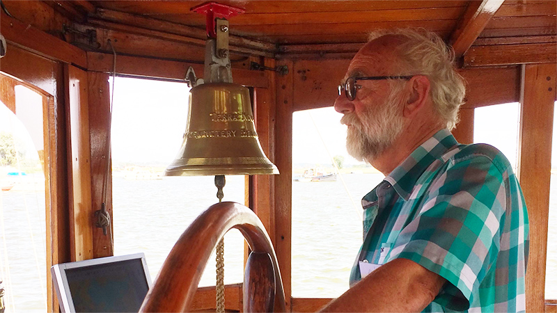 Schipper Jan Lock Ridder in de Orde van Oranje-Nassau – Scheepspost